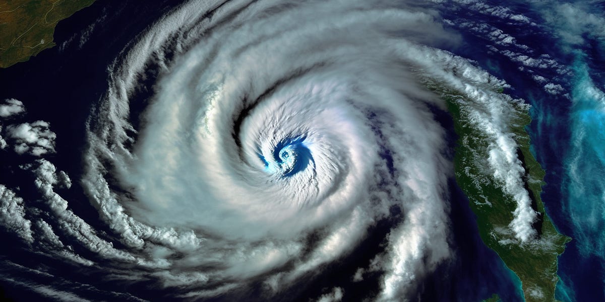 What is a Hurricane - by Naira - Know It All