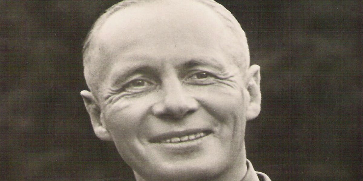 'The Tactical Notebook' is now 'The Rommel Blog'