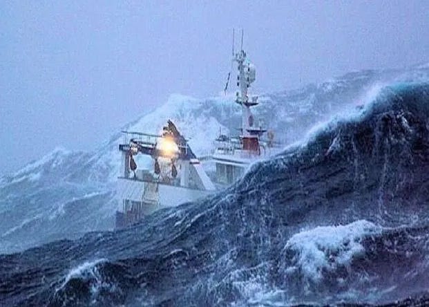 Water. Ship. Down. (Feature/Anomalies & Phenomena)