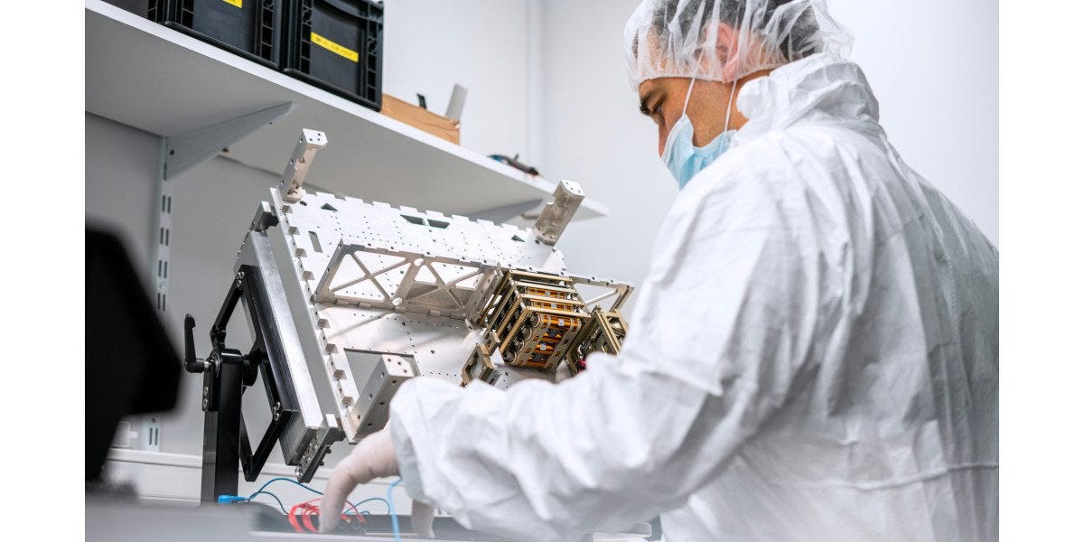 Droid-1 Spacecraft Will Track Satellites, Space Debris