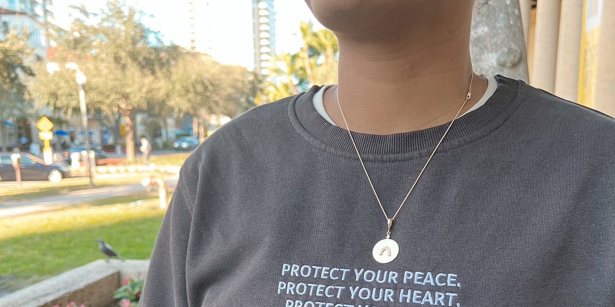 In Power - by Josefina H. Sanders - cuídate