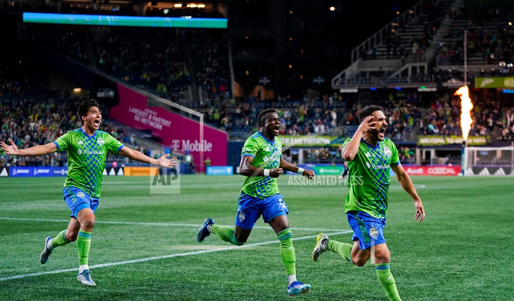 Seattle returns to big dance - by Callaghan Bluechel