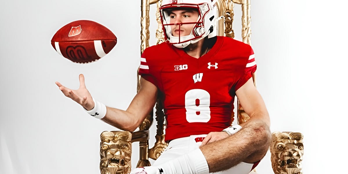 Wisconsin football lands 2025 4-star quarterback Carter Smith