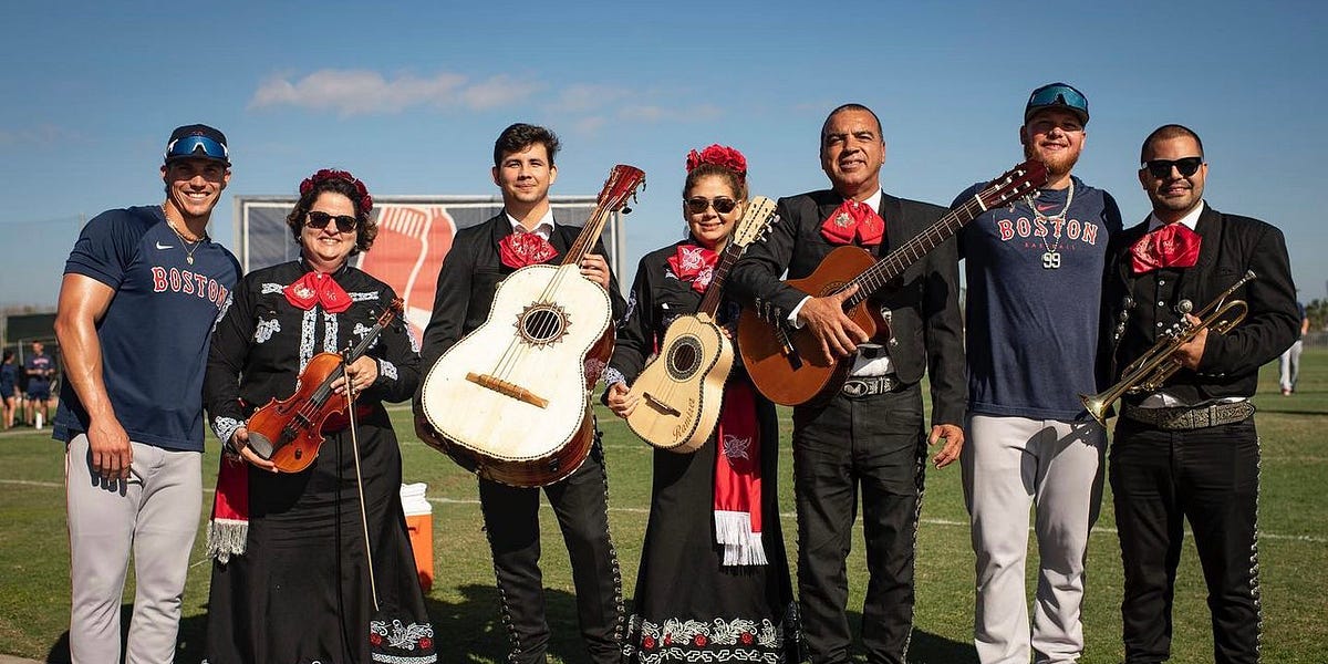 Alex Verdugo arranges for a mariachi band for Monday’s workout at ...