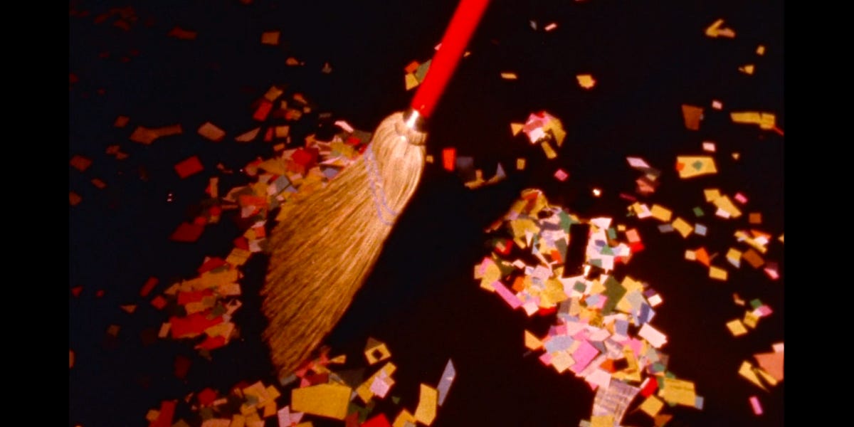 005: Hypnagogic Media - by Michelle Santiago Cortés