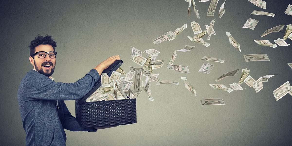 SHOULD YOU (OR I) LAUNCH A HEDGE FUND? - by Russell Clark