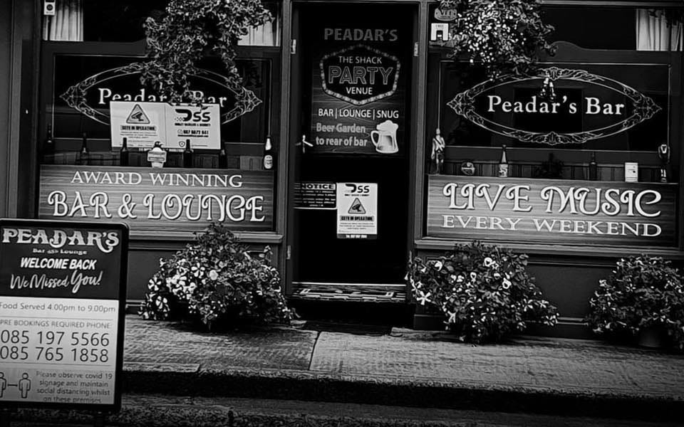 Peadar's Bar Moate: A Gem in the Heart of Ireland