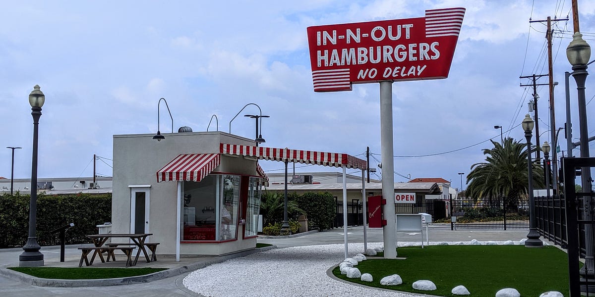In-N-Out Burger California Los Angeles Fast Food Restaurant