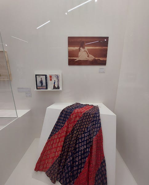 thousand-pointed star - by Ella Dorn - Fairyland