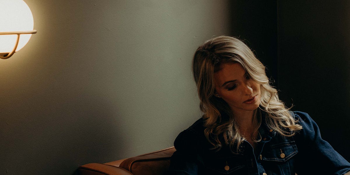 Cracking the spine (of this substack) - by Open Book