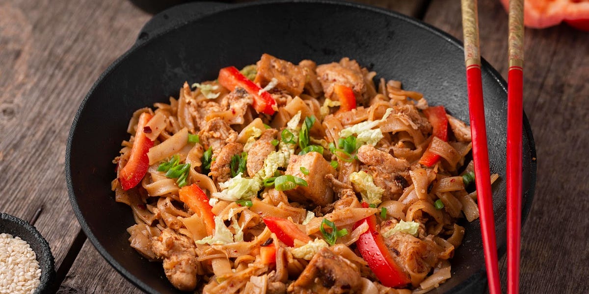 Apa Itu “Wok Hei” dan Kenapa Penting Buat Kwetiau Goreng?