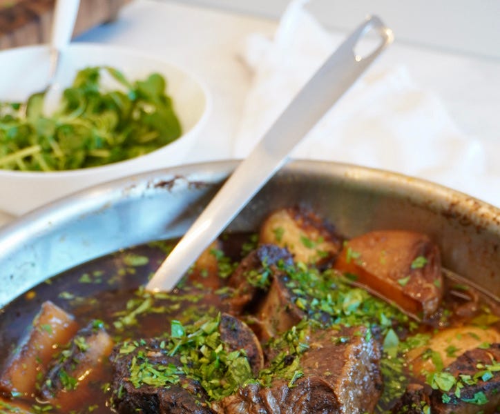 Réconfort garanti avec mes short ribs au sumac & citron confit!