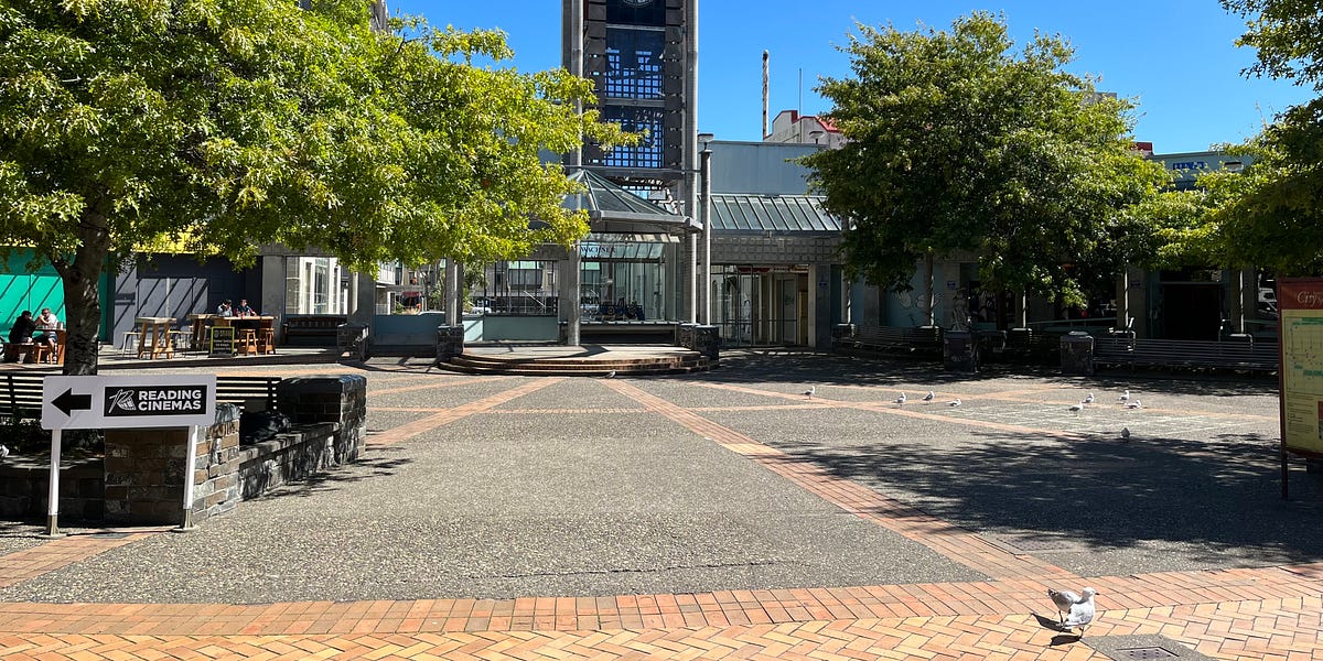 Where should Invercargill's 'town square' be?