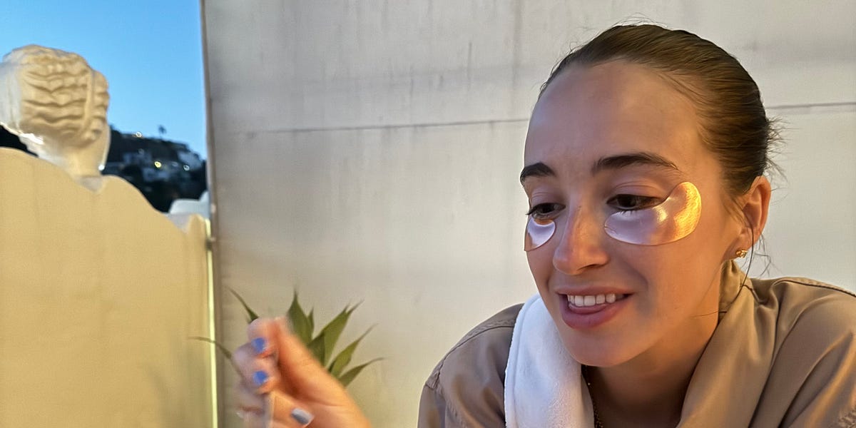 AMA - by Emily Sundberg - Feed Me