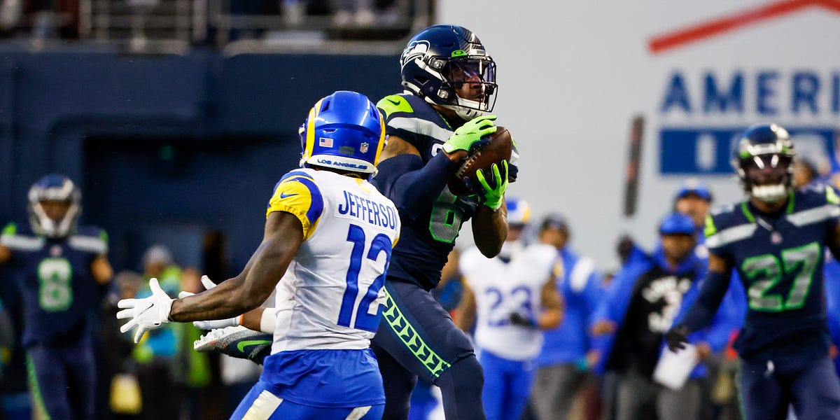 Quandre Diggs Spectacular Seahawks Interception