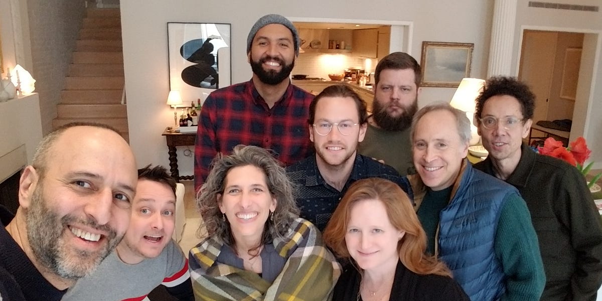 Why I left... - by Mia Lobel - Freelance Cafe