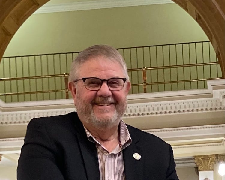 Meet the Candidate: Lee Qualm - The Dakota Scout