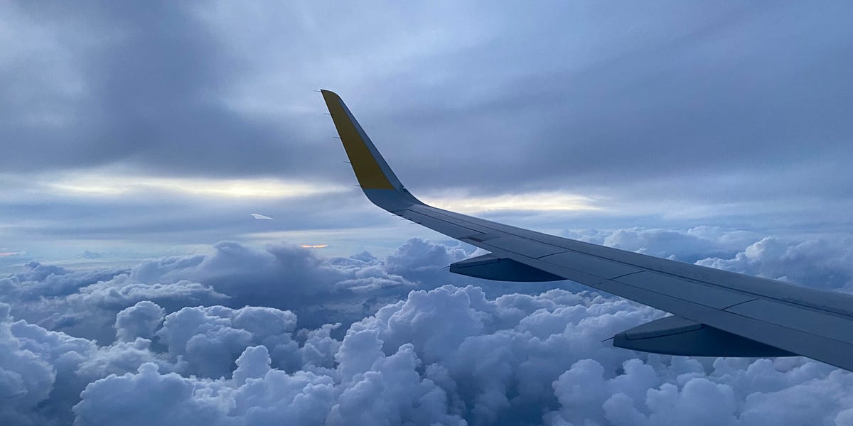 Volar - by Carlos Collarte - Pasaba por aquí