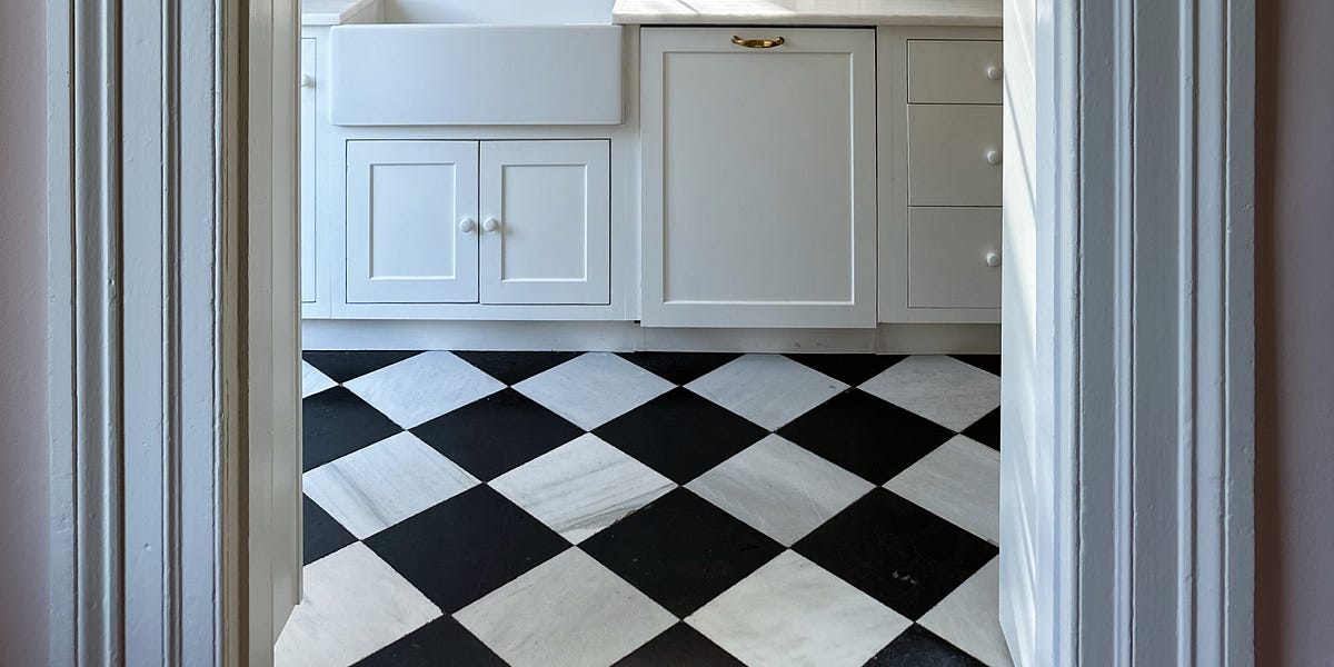 Kitchen Nonconfidential - by Chelsea Handegan