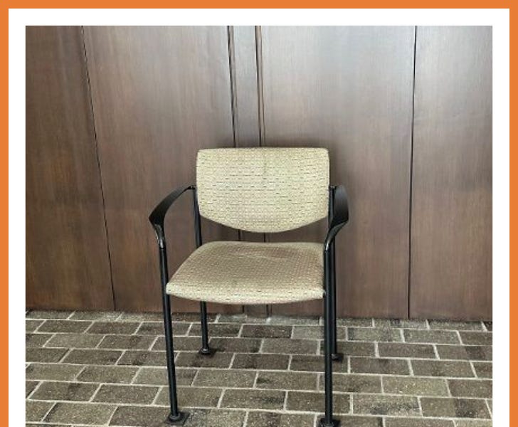 The Right Chair - by Susanne Stadler