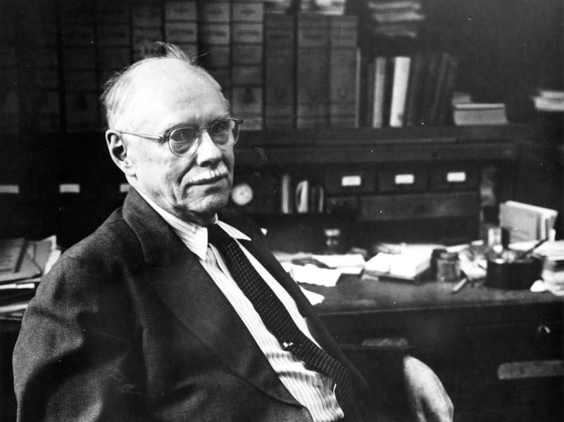 Review of Frank Knight's "Risk, Uncertainty and Profit"