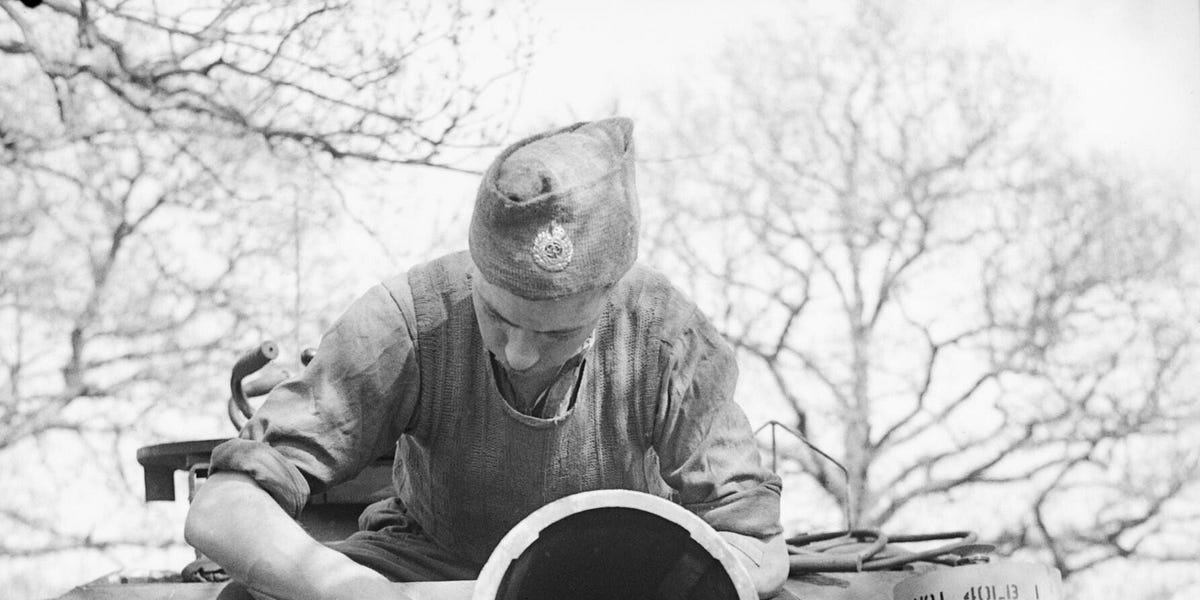 The Royal Engineers prepare for D-Day - by Martin Cherrett