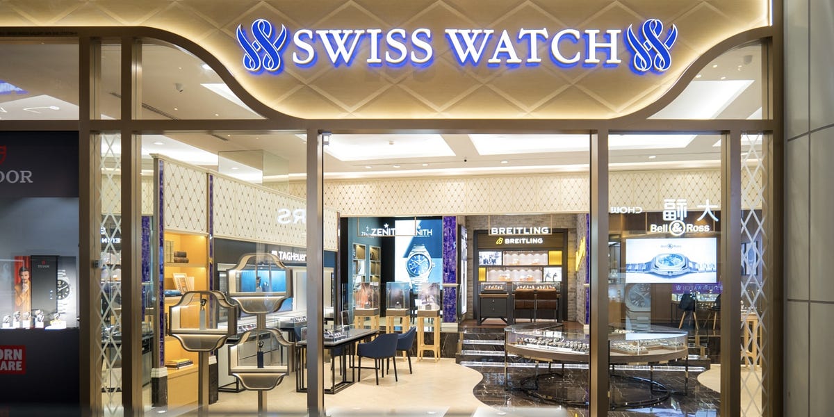 Unraveling China's luxury watch decline: high-end consumption is diverging