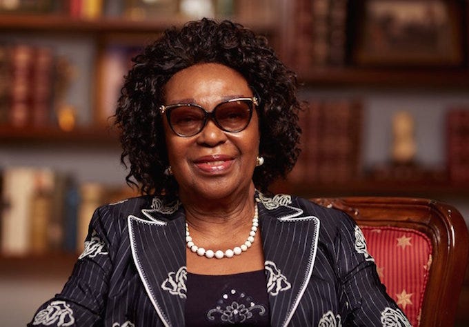 Eunice Brookman-Amissah - by Carmen Vicinanza