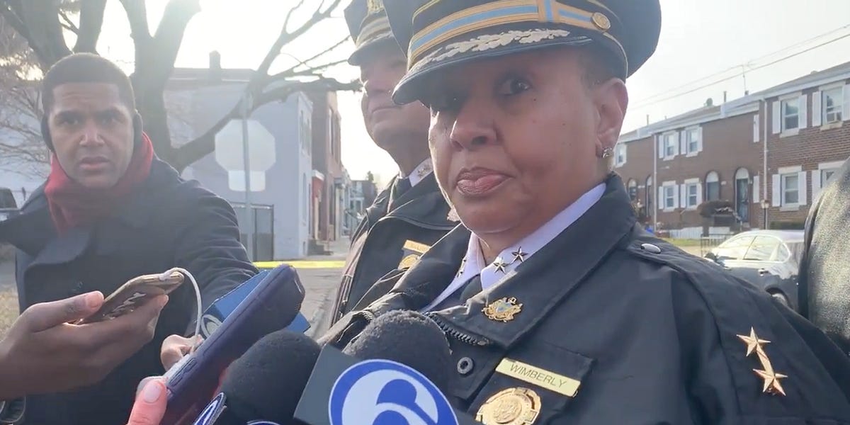 Deputy police commissioner goes ballistic