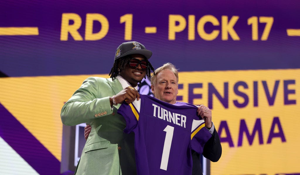 What Can We Learn About Dallas Turner? - by Arif Hasan