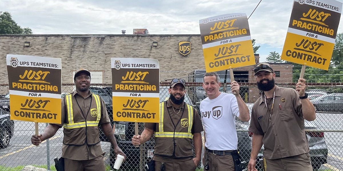 Teamsters at UPS Ratify Historic $30 Billion Contract