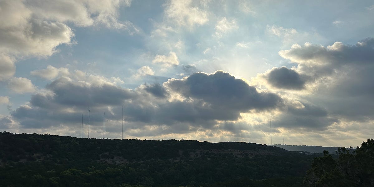 Shap Shots Mailbag: On storylines, analytics, and NHL start times