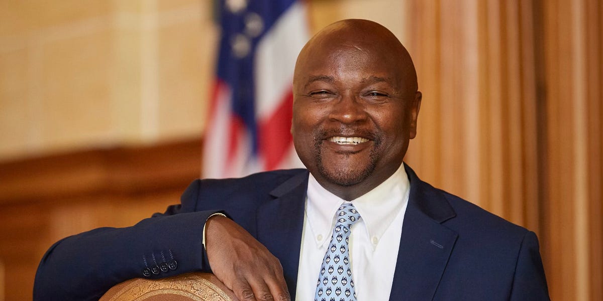 Chief Justice Richard Robinson's Cultural Life.