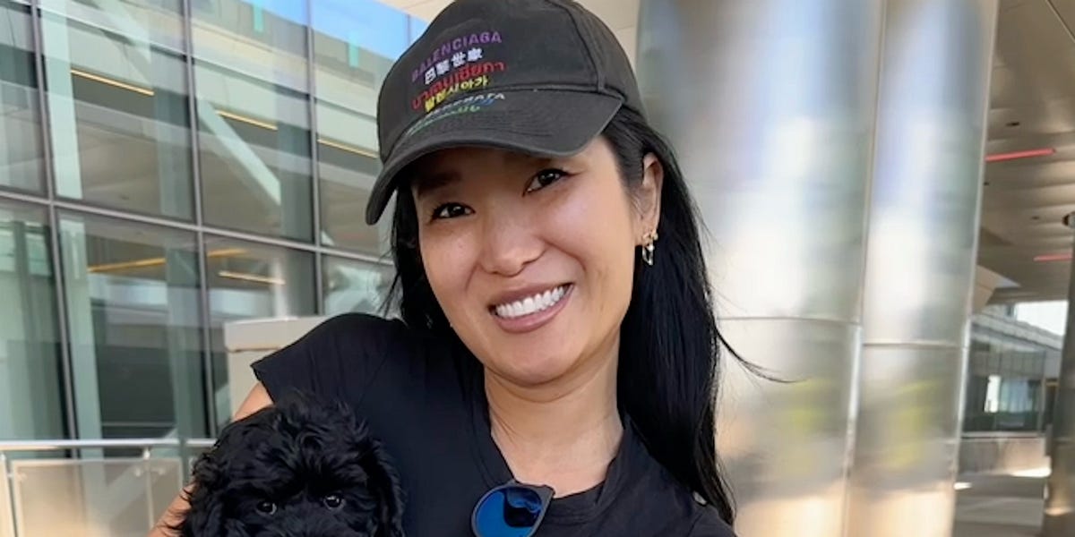 How to fly with a pet - by Shindy Chen