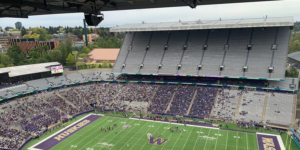 Washington draws a (better) crowd for Jedd Fisch's first spring game