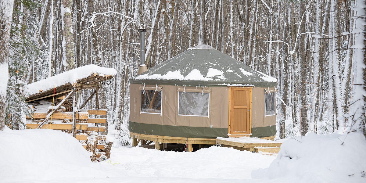 Open Door Yurt Tour - by Elaina - Hobby Hour