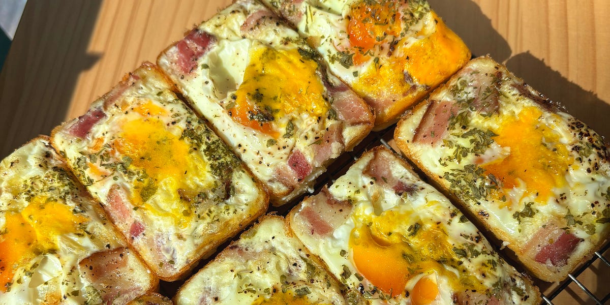 Gyeran-ppang (Korean Egg Bread) - Baking by Yuka