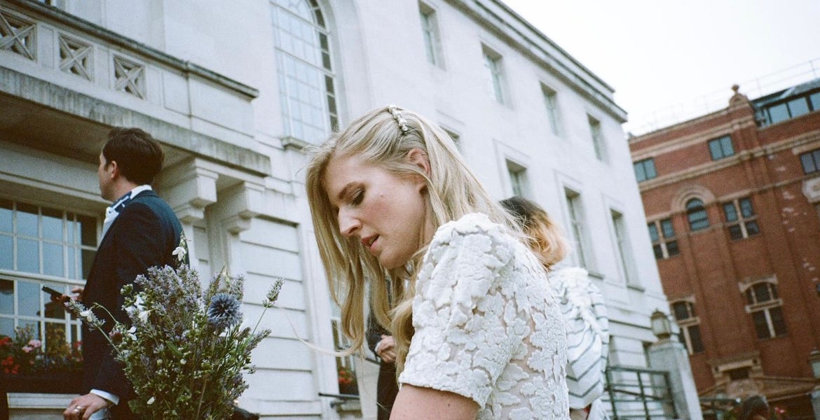 I feel bad about my nose - by Gillian Orr