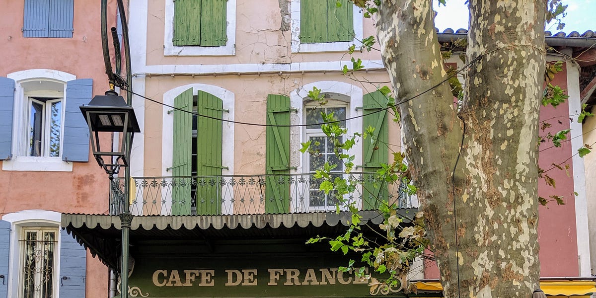 Cafe de France - A Carpenter's Point of View