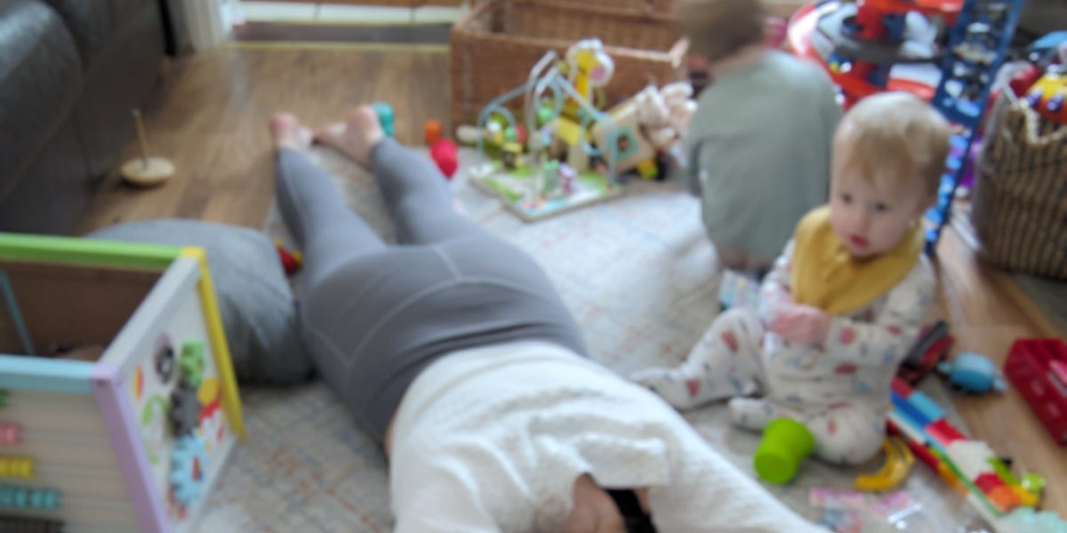 The resting poses of an exhausted Mama