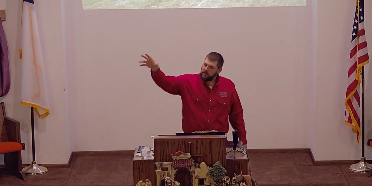 After Iowa city modifies Nativity, angry pastor claims critics want to ...