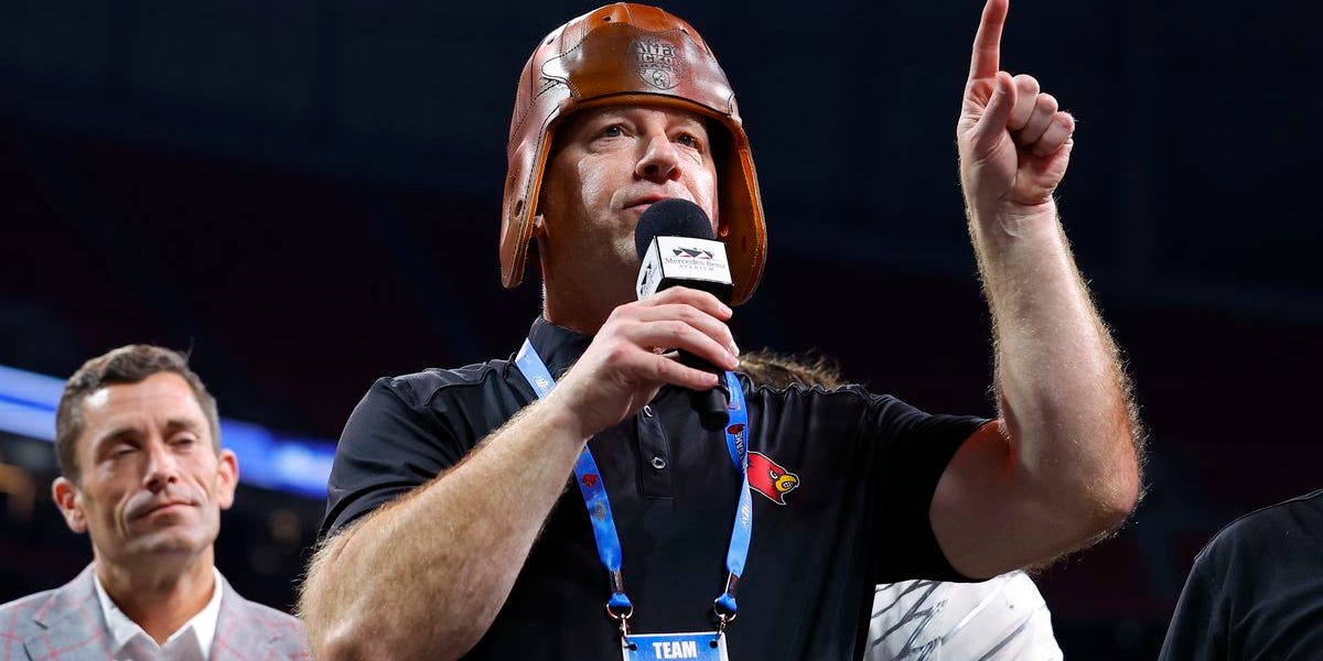 The two bitter rivals behind college football's most lopsided trade