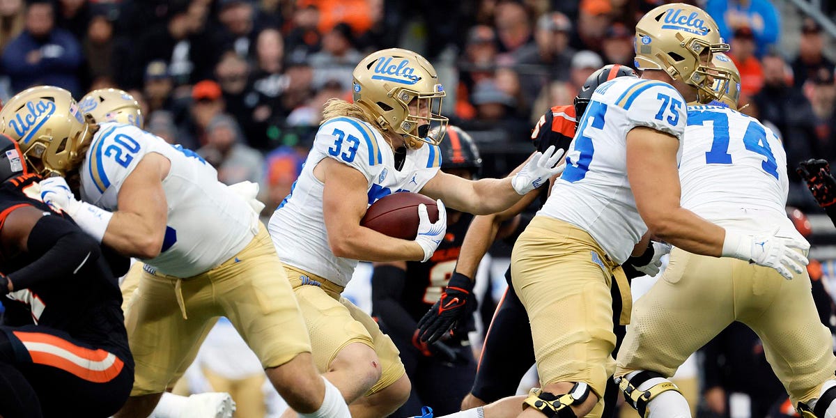 Oregon State Scores 17 Points Off Picks as Bruins Lose to OSU, 36-24