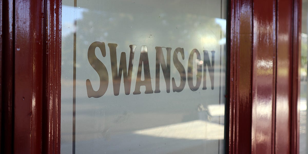 Every Auckland Station | Swanson - NZ Transit Buzz