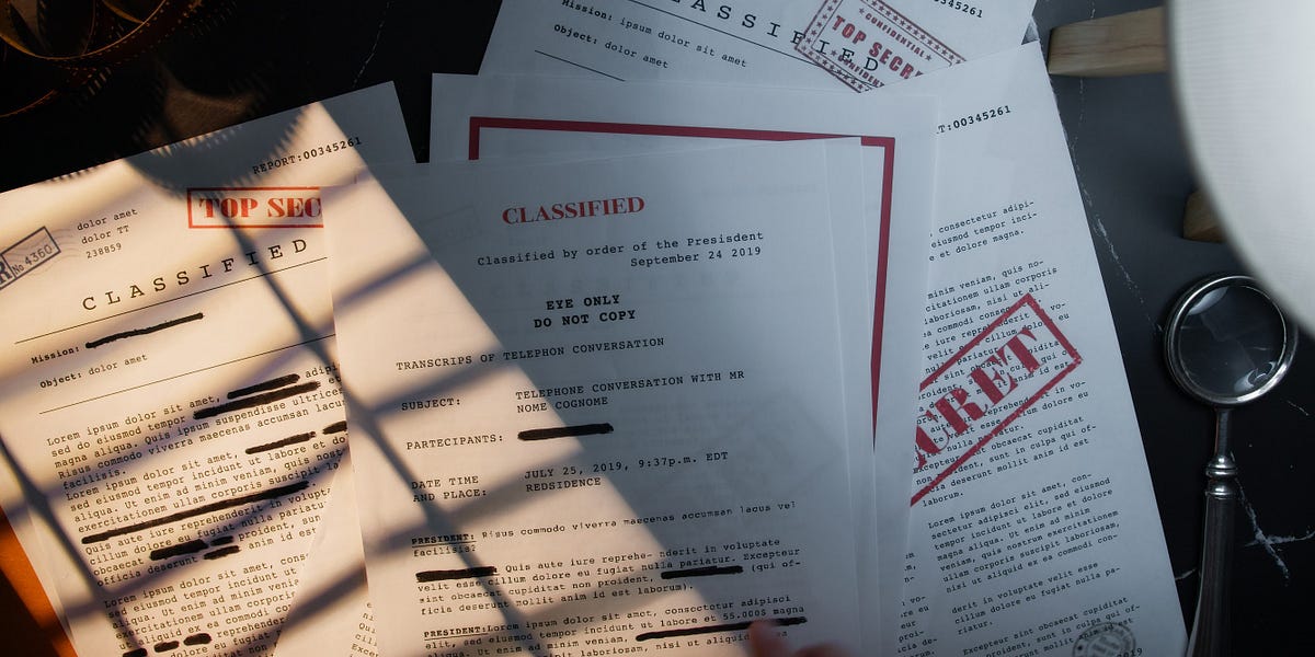 Signalgate’s “Classified” Texts Stump Media