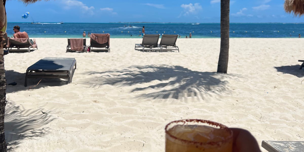 All things travel. - by Olivia Muenter - Olivia’s Substack