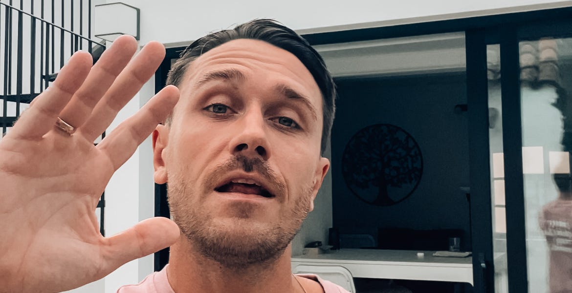 5 signes pour rendre ta marque unique - by Alex Rafaitin