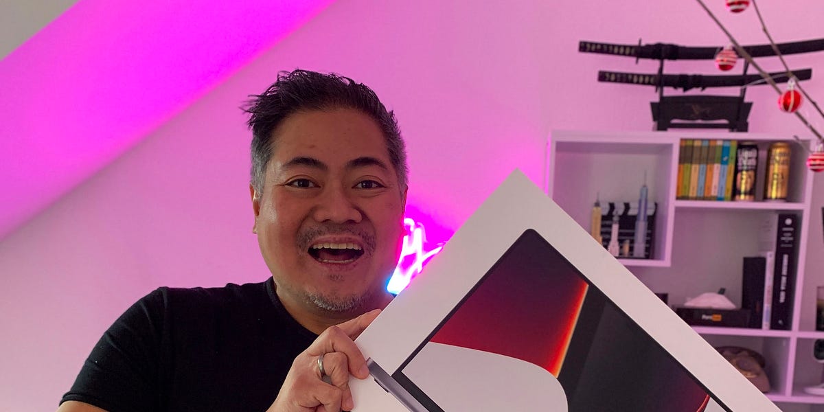 💫 Thinking out of the box? - by Hoang Huynh