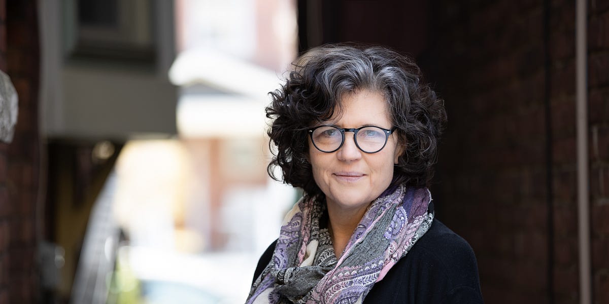 Author Interview with Novelist and Screenwriter Claire Ross Dunn