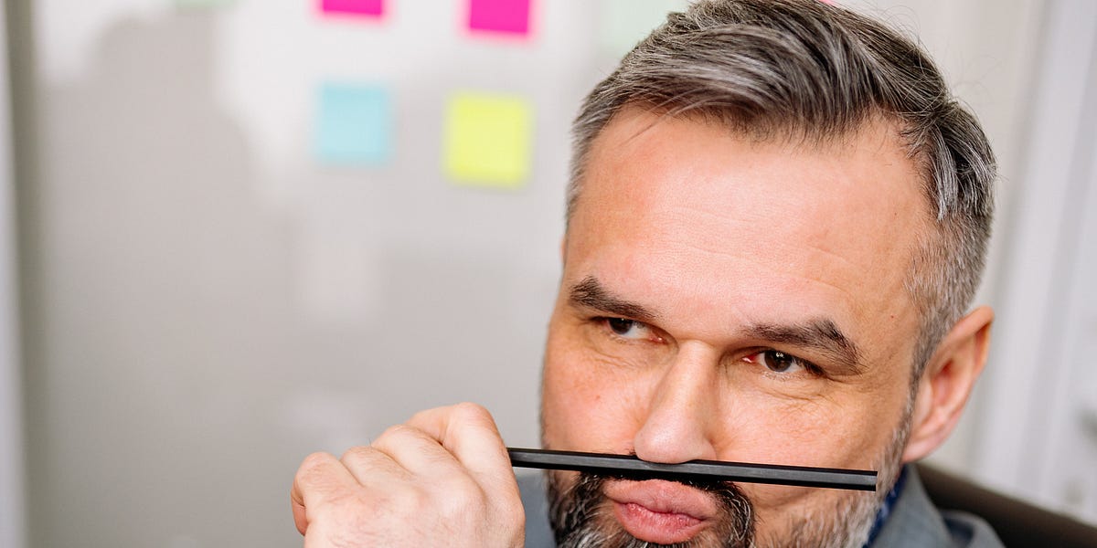 The Ultimate Email Detective: A Lead Generation Hack for Marketers